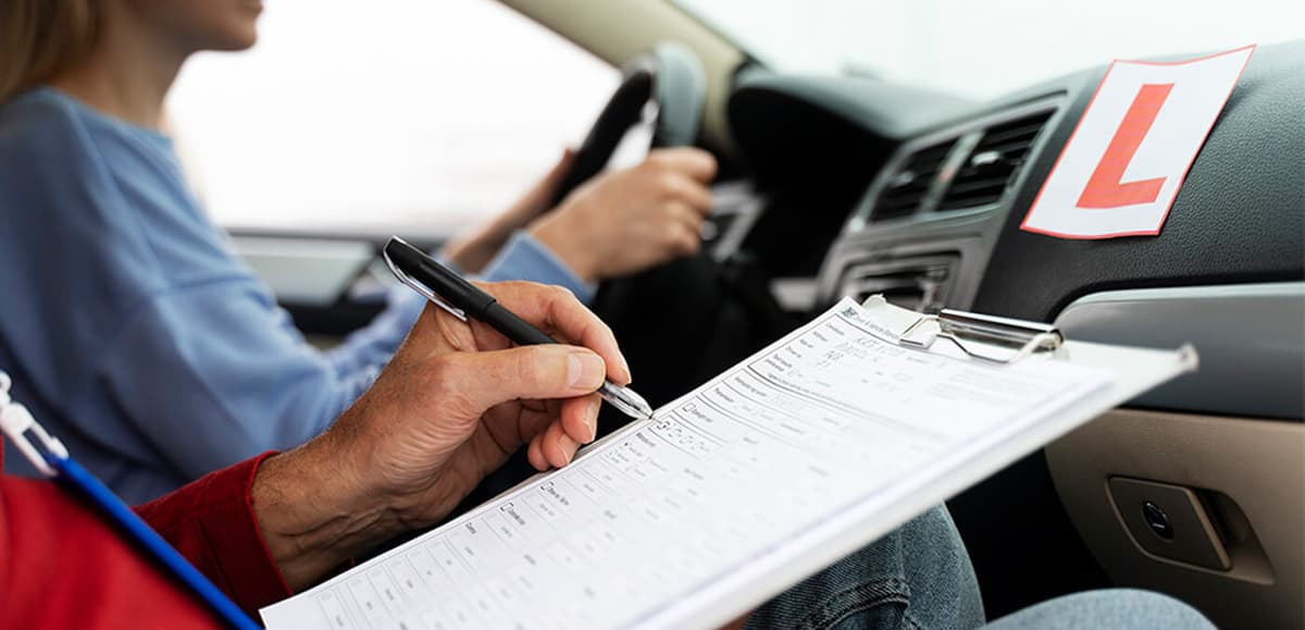 How to Prepare for Your Driving Test: A Complete Checklist | Smart ...